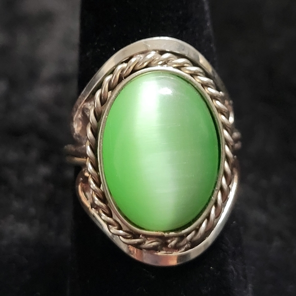 Jewelry | Pearlized Sage Green Medium Oval Cat Eye Adjustable Ring ...